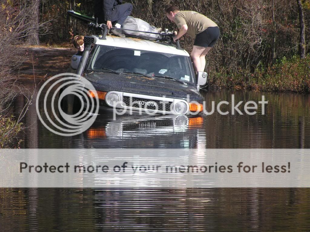 KDSS in the 2010 Toyota 4Runner - Kinetic Dynamic Suspension System ...